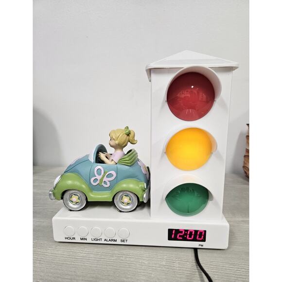 Unbranded | Wall Decor | Its About Time Traffic Light Alarm Clock ...
